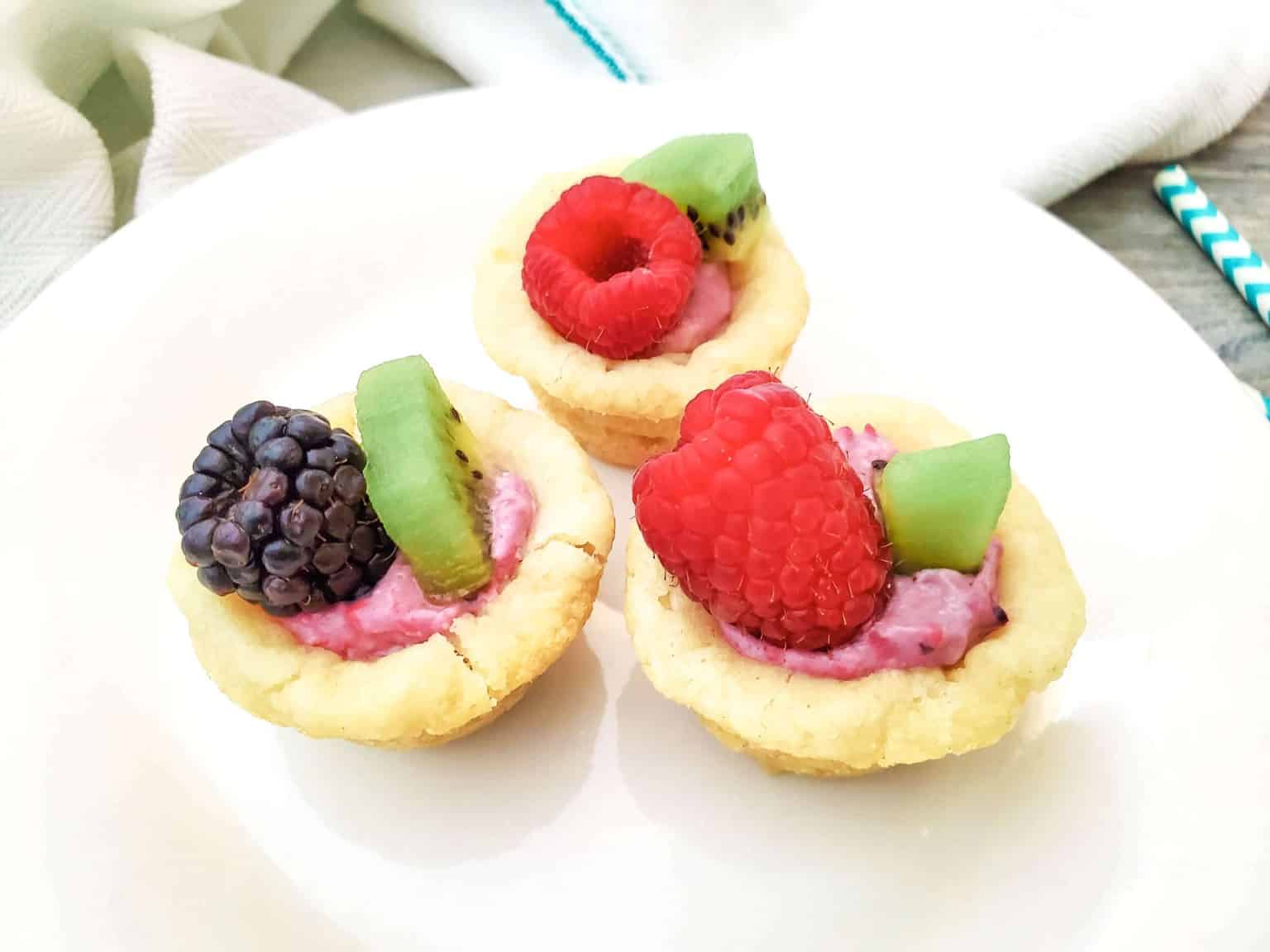 Sugar Cookie Fruit Cups – Because Mom Says