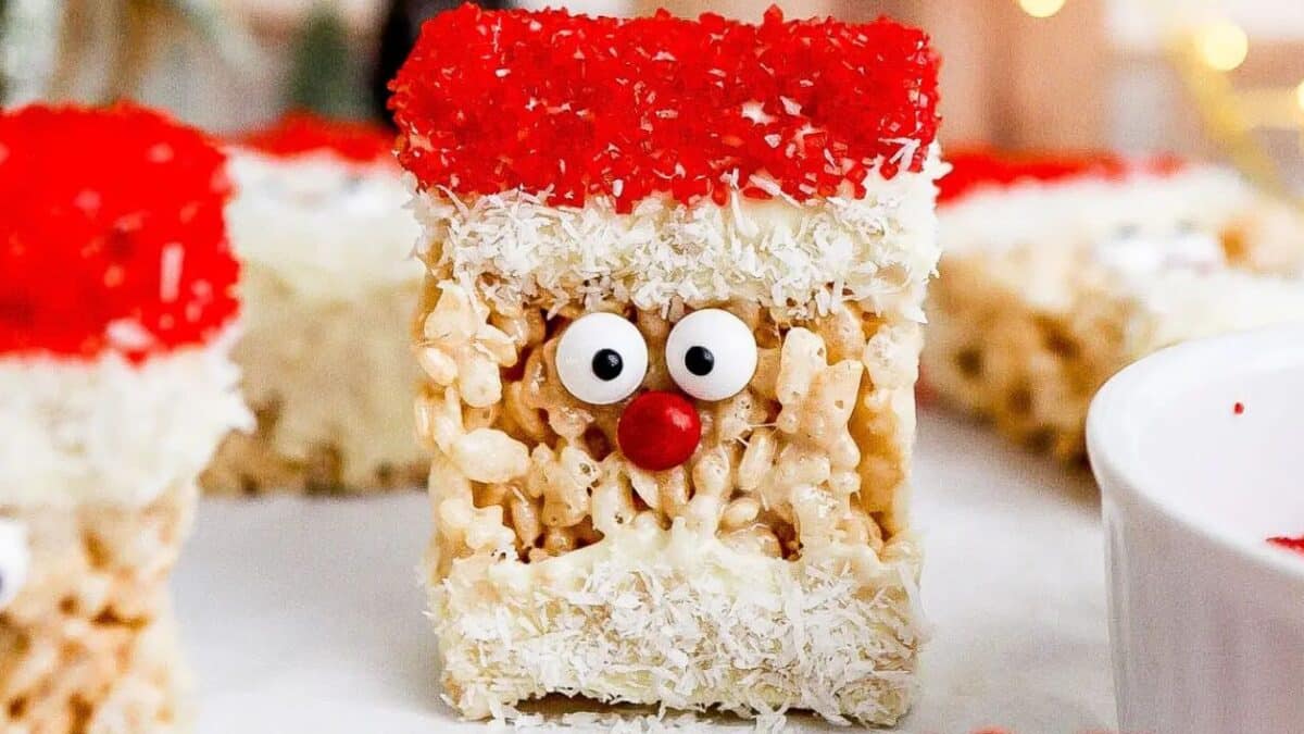 10 Santa Desserts to Sweeten Your Fall Holiday Prep – Because Mom Says